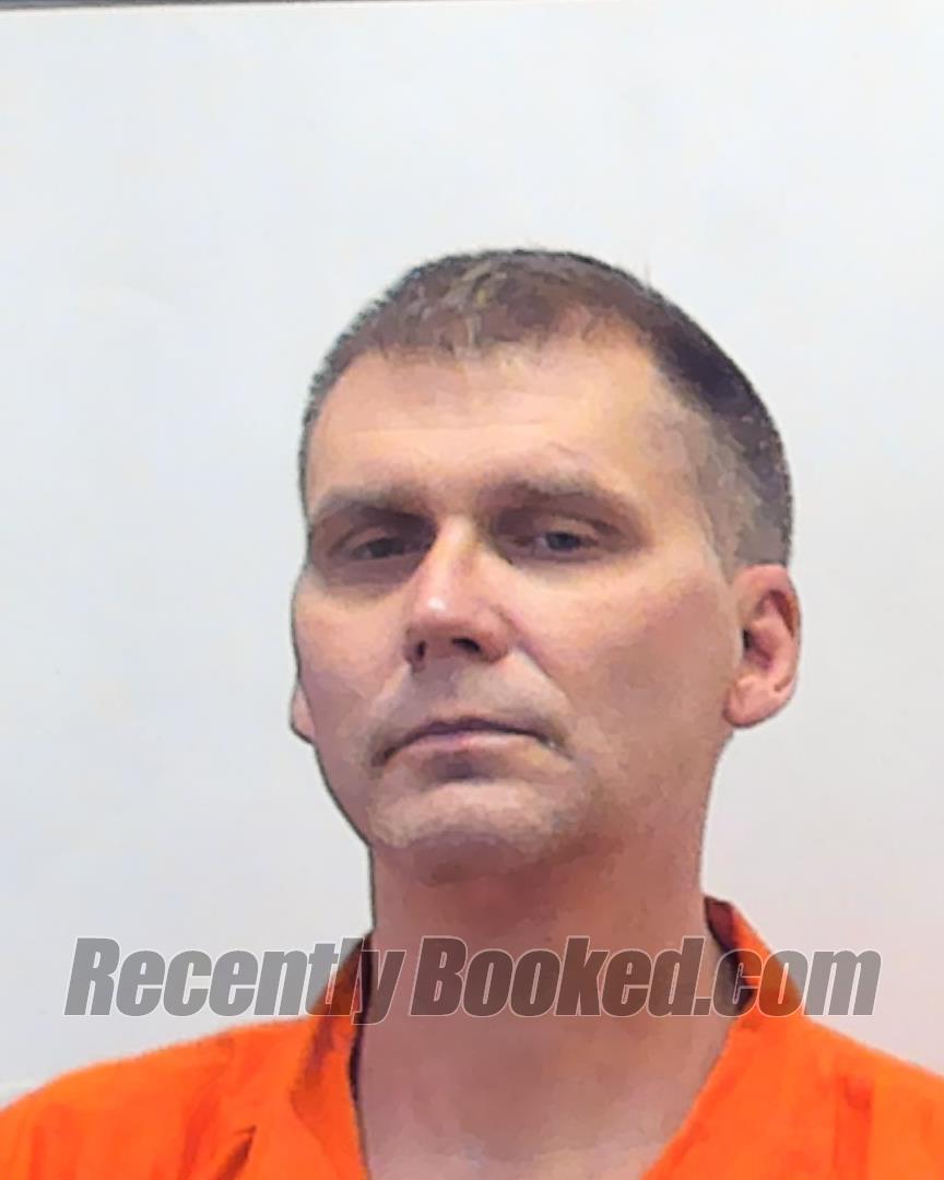 Recent Booking / Mugshot for GREGORY KEITH FARLEY in Montgomery County ...