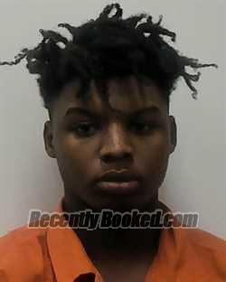 Recent Booking / Mugshot for DANTAVIUS DEJUAN MCGHEE in Montgomery ...