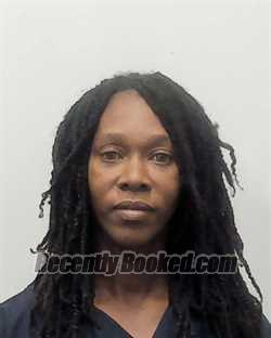 Recent Booking / Mugshot for QUINITA LYNETTE MILLER in Montgomery ...