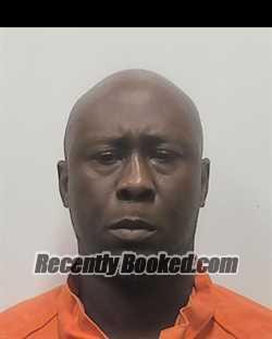 Recent Booking / Mugshot for RODERICK LEE HOLLOWAN in Montgomery County ...