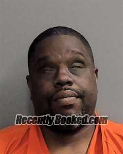 Recent Booking / Mugshot for TARIUS BRUCE TOLLIVER in Montgomery County ...