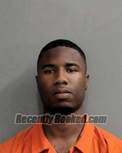 Recent Booking / Mugshot for TERRANCE DESHAWN MOORER in Montgomery ...
