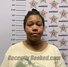 Recent Booking / Mugshot for ALEXIS SHENISE THROWER in Morgan County ...