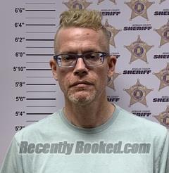 Recent Booking / Mugshot for JOHN DEREK MITCHELL in Morgan County, Alabama