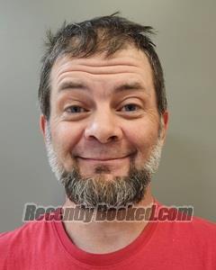 Recent Booking / Mugshot for THOMAS RAY JR HOBBIE in Morgan County, Alabama