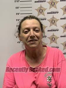 Recent Booking / Mugshot for LACY NICOLE AHRENDT in Morgan County, Alabama
