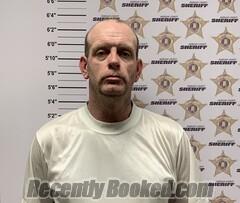 Recent Booking / Mugshot for DUSTIN SCOTT COLLINS in Morgan County, Alabama