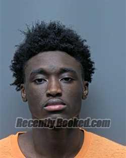 Recent Booking / Mugshot for Zayvion Lamar Robinson in Russell County ...
