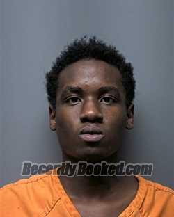 Recent Booking / Mugshot for Antonio Poole in Russell County, Alabama