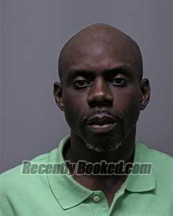 Recent Booking / Mugshot for Christopher Rashad Calhoun in Russell ...