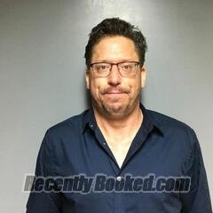 Recent Booking / Mugshot for MATTHEW ECHOLS in St Clair County, Alabama