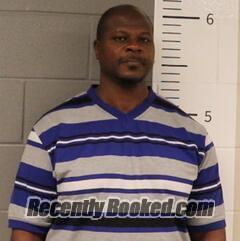Recent Booking / Mugshot for JULIUS MARKS in St Clair County, Alabama