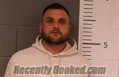 Recent Booking / Mugshot for JESSE EAST in St Clair County, Alabama