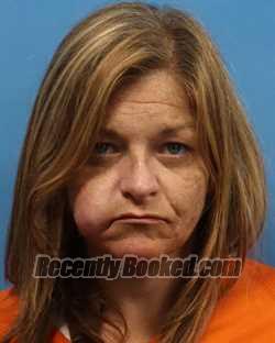 Recent Booking / Mugshot for KELLY MCDANIEL BULLARD in Shelby County ...