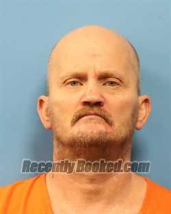 Recent Booking / Mugshot for KENTON PATRICK RHODES in Shelby County ...