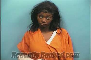 Recent Booking / Mugshot for ANTONEISHA AALIYAH HOGAN in Shelby County ...