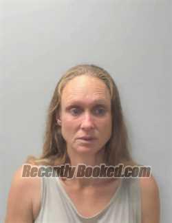 Recent Booking / Mugshot for CRYSTAL LYNN HOPPER in Talladega County ...