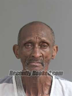 Recent Booking / Mugshot for JULIUS GRANT in Charleston County, South ...