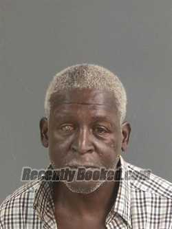 Recent Booking / Mugshot for KENNETH JEROME DINGLE in Charleston County, South Carolina