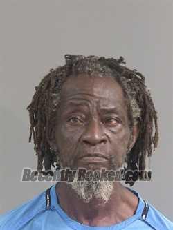 Recent Booking / Mugshot for ARTHUR LEE CHISOLM in Charleston County ...
