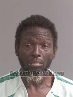 Recent Booking / Mugshot for BRETT ALEXANDER WHITE in Charleston County ...