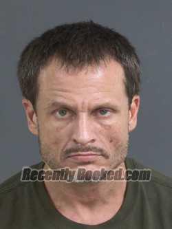 Recent Booking / Mugshot for JOSEPH CHRISTOPHER HARTNETT in Charleston ...