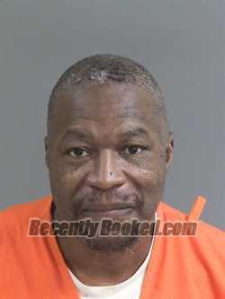Recent Booking / Mugshot for EMERIC TYRONE HAMILTON in Charleston ...