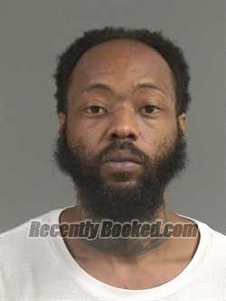 Recent Booking / Mugshot for KELVIN JAWAN BROWN in Charleston County ...