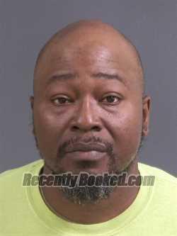 Recent Booking / Mugshot for KEVIN MAURICE HEYWARD in Charleston County ...