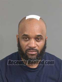 Recent Booking / Mugshot for RODNEY MOULTRIE in Charleston County ...