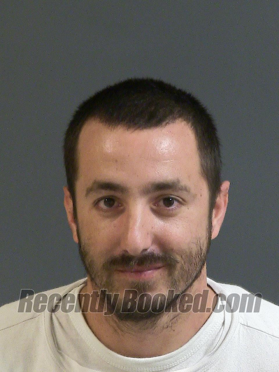 Recent Booking / Mugshot for MATTHEW ALAN BOGUE in Charleston County ...