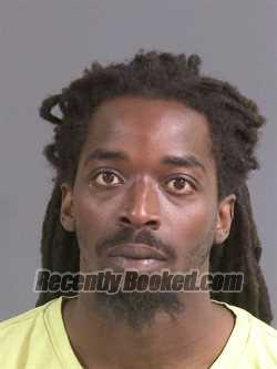 Recent Booking / Mugshot for ALTON CHEVON SNIPE in Charleston County ...