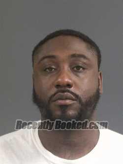 Recent Booking / Mugshot for DEVANTE ISMAIL TAYLOR in Charleston County ...