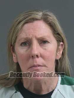 Recent Booking / Mugshot for SARAH BETH CONNOR in Charleston County ...