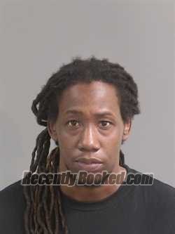 Recent Booking / Mugshot for ALONZO MAYS in Charleston County, South ...