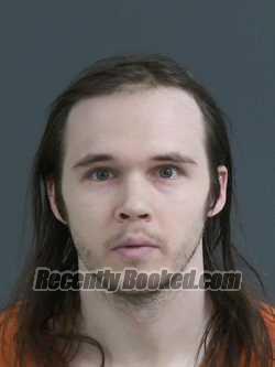 Recent Booking / Mugshot for AARON ISADORE KEEFER in Charleston County ...