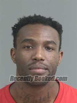 Recent Booking / Mugshot for COLIN MALIK SINGLETON in Charleston County, South Carolina
