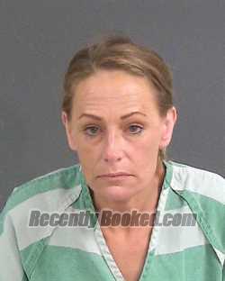 Recent Booking / Mugshot for KELLY MICHELLE LUGAR in Charleston County ...