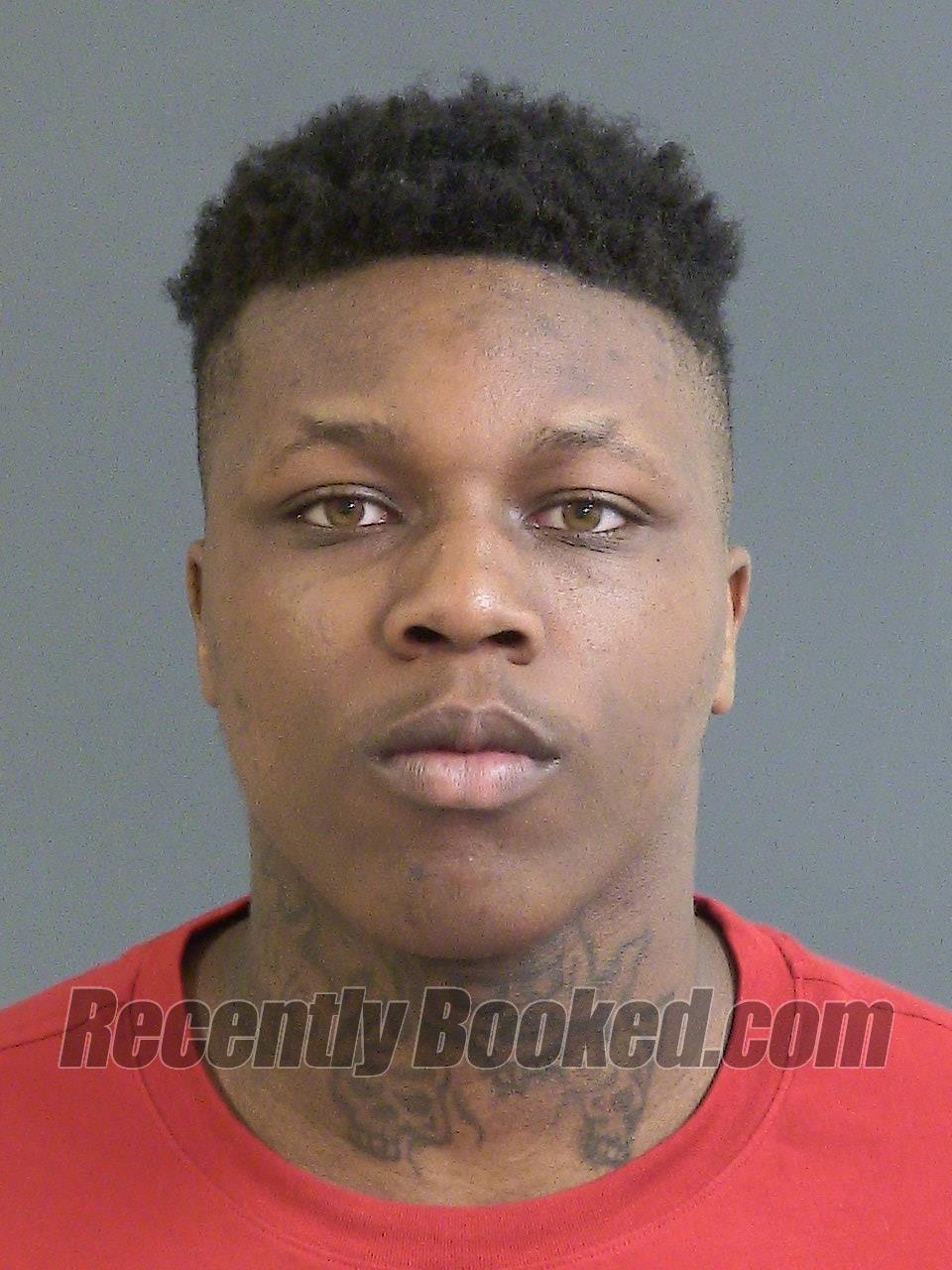 Recent Booking / Mugshot for KEVIN ORLANDO JACKSON in Charleston County ...
