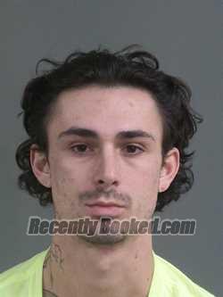 Recent Booking / Mugshot for TRYSTAN ANTHONY CULLON in Charleston ...