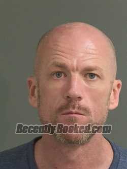 Recent Booking / Mugshot for DANIEL RODNEY SWAIN in Charleston County ...