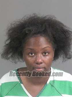 Recent Booking / Mugshot for KAYONNA SAMIYAH DUNCAN in Charleston ...