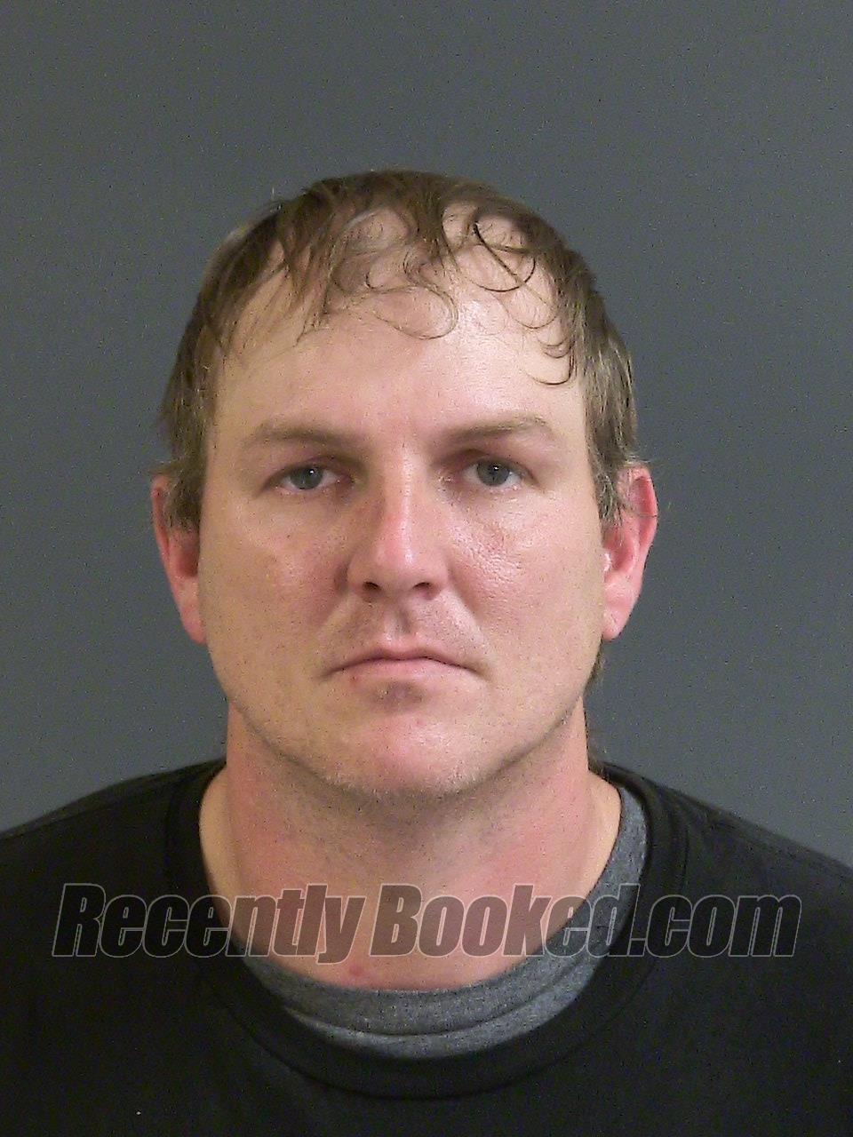 Recent Booking / Mugshot for JEFFREY SCOTT BRITNER in Charleston County ...
