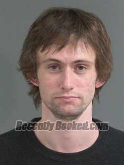 Recent Booking / Mugshot for FORREST CLARK MOON in Charleston County ...