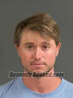 Recent Booking / Mugshot for HUNTER LEE MCCASKILL in Charleston County ...