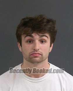 Recent Booking / Mugshot for MAXWELL ROMAN in Charleston County, South ...