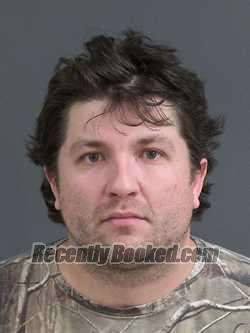 Recent Booking / Mugshot for JONATHAN PETER BATES in Charleston County ...