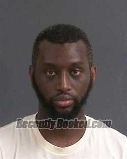 Recent Booking / Mugshot for QUINTIN BERNARD SPANN in Charleston County ...