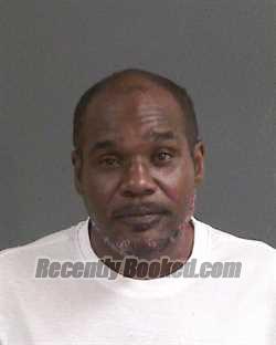 Recent Booking / Mugshot for LEON MARTIN in Charleston County, South ...