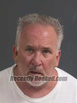 Recent Booking / Mugshot for ROBERT LLOYD MARKS in Charleston County ...